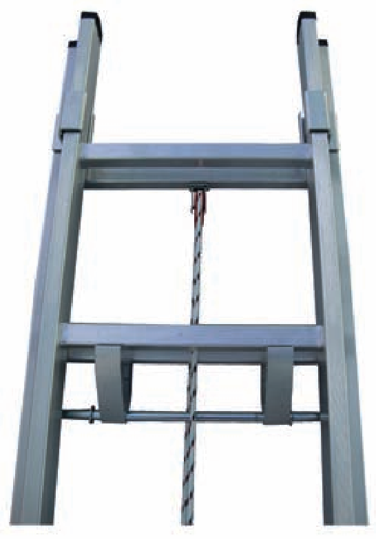 ESCADA PLUS 67 COM CORDA